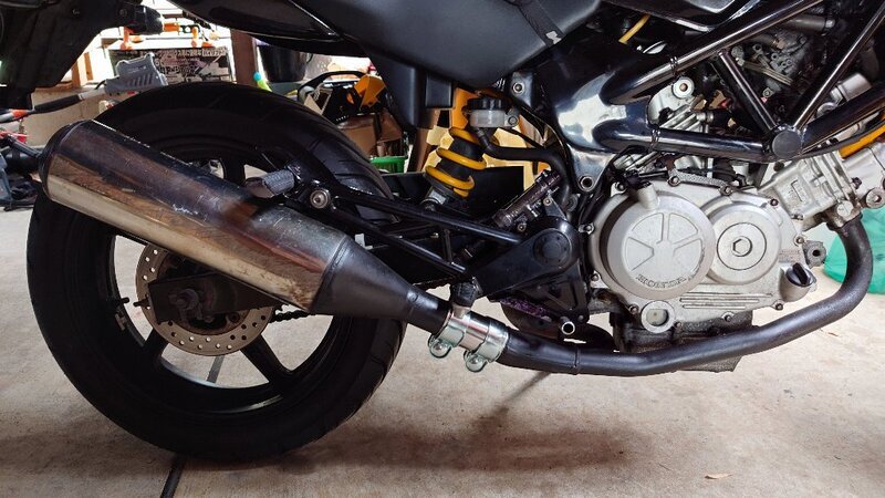 VTR250のマフラー交換: type:yoshi!
