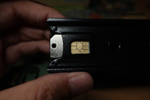 Nano SIM Cutter: type:yoshi!